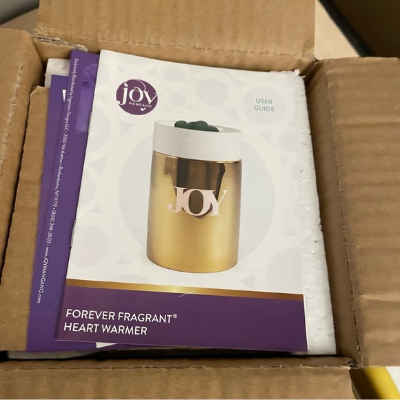 Joy | Other | Nwt Joy Wax Warmer With Holiday Evergreen Heart Melts ...